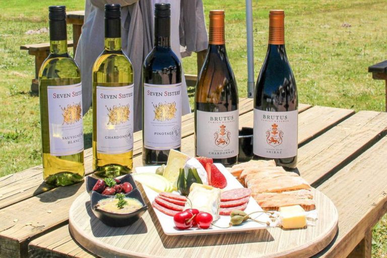 Seven Sisters Vineyards - Winelands Explore